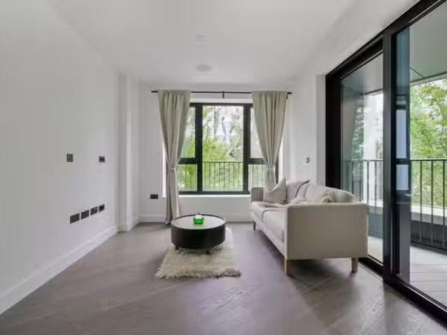 Flat to rent in One Linear Place, Nine Elms, London SW11
