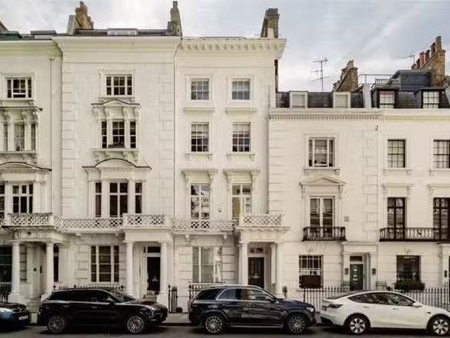 Flat to rent in Ovington Square, Knightsbridge SW3
