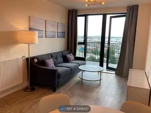 Flat to rent in Northend Road, London HA9