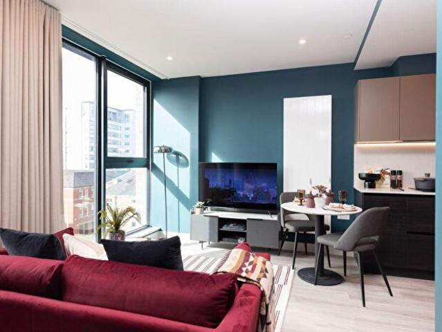 Flat To Rent In Studio Holland Street, G2