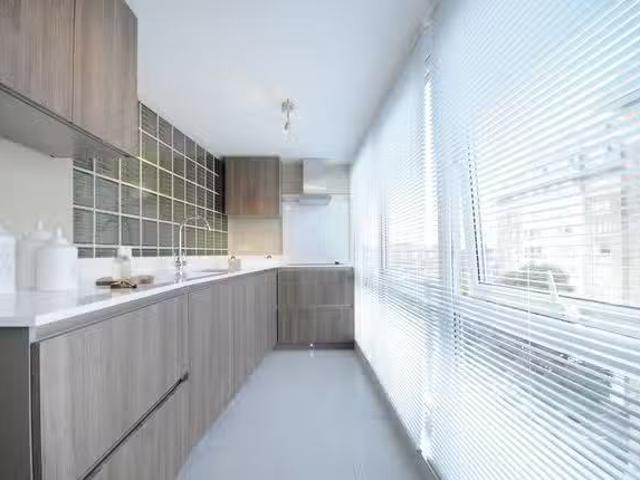 Flat to rent in St. Johns Wood Park, London NW8