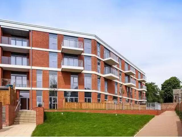Flat to rent in Portree House, Stromness Walk, Acton W3