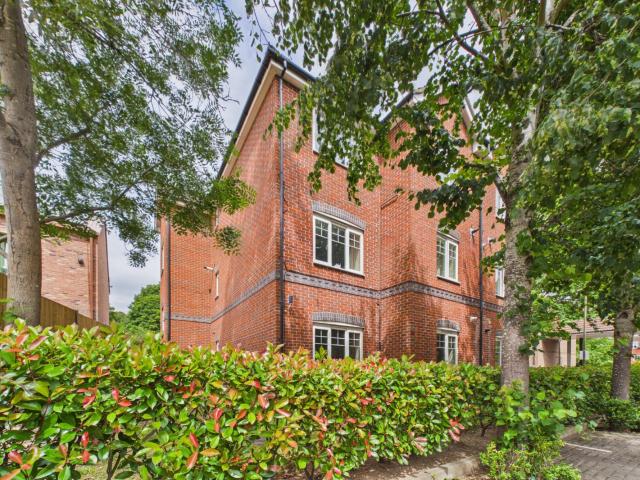 Flat to Rent in Reading Ashdene Gardens PRL260150