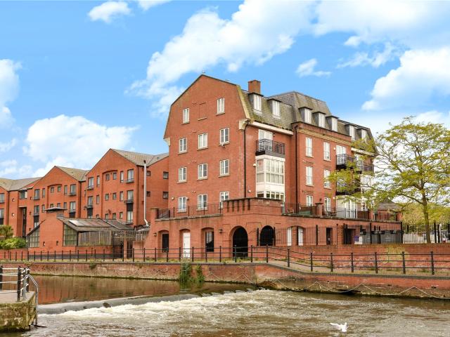 Flat to Rent in Reading Bear Wharf PRL110245