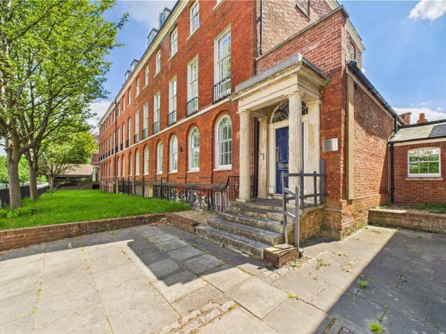 Flat to Rent in Reading London Road PRL260149