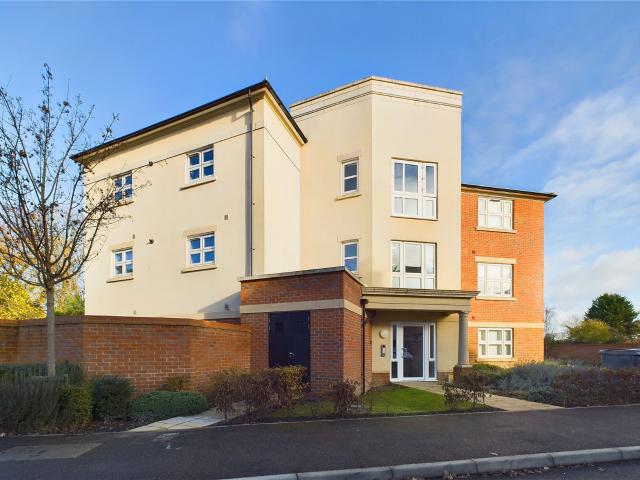 Flat to Rent in Wokingham Morris Close WOL240076