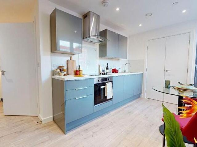 Flat To Rent In Wellington Quarter, Wellington Street, Leicester, LE1
