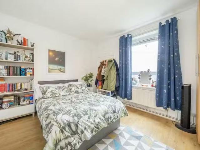 Flat to rent in Tulse Hill, London, SW2 Ref 236785