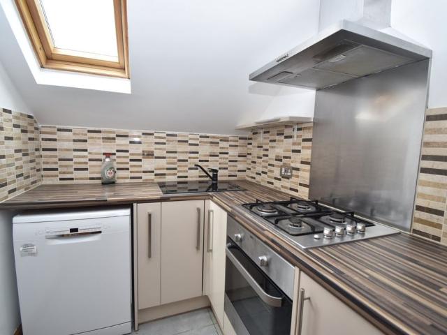 Flat to rent Perry Hill, Catford, SE6