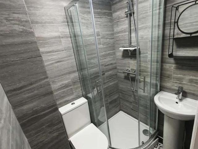 Flat, Victoria Street, Leeds, LS3