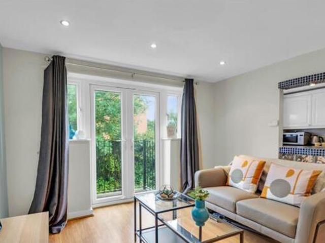 Flat,victoria Terrace V, 1 Bedroom Flat
