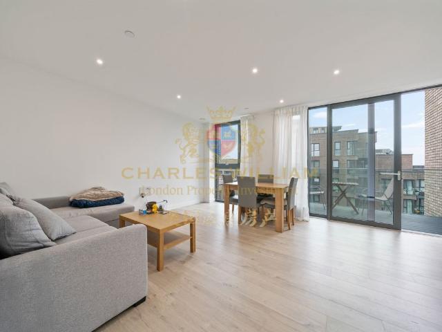 Flat, Willowbrook House, Coster Avenue, London N4, 2 bed flat to rent, £3,550 pcm | PrimeLocation