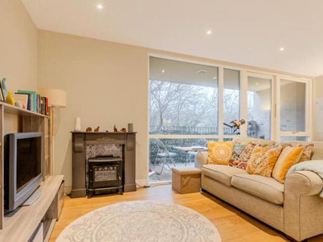 Flat,winch House Stead Street, 1 Bedroom Flat