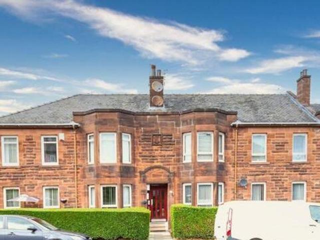 Flat 0/2, Moness Drive, Glasgow, 3 Bedroom Flat