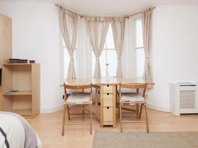 Flat 03 Belgrave Road, Pimlico SW1V 2BL