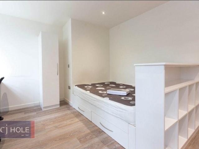 Flat 15, St. Stephens House, Colston Avenue
