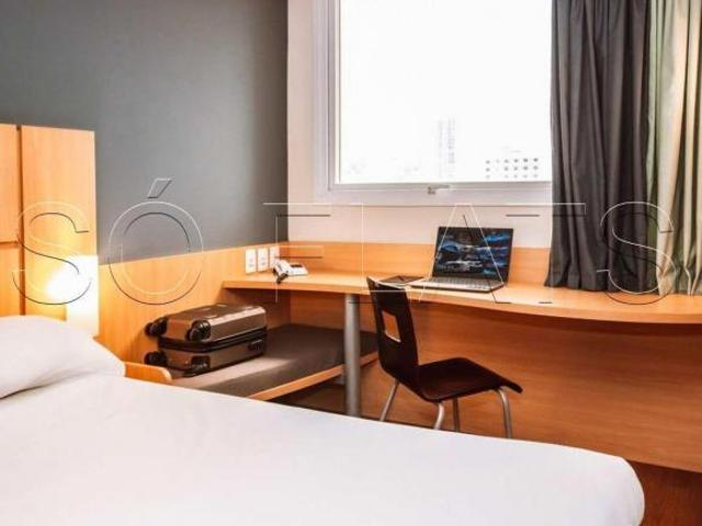 Flat 15m² no pool à venda na Savassi BH | Ibis com gestão hoteleira consolidada