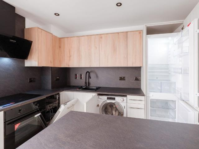 Flat 16, Standish Court PR7, 1 bed flat to rent, £795 pcm | PrimeLocation