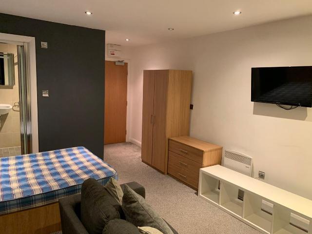Flat 17, Bracken House, Manchester M1, Studio to rent, £895 pcm | PrimeLocation