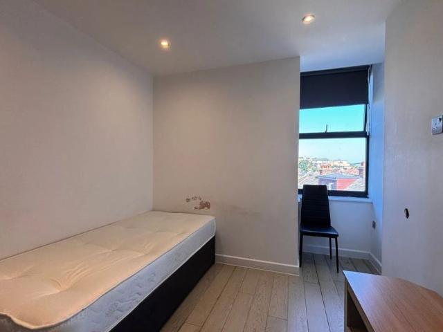 Flat 17, Krissh House, Northolt Road, South Harrow, HA2