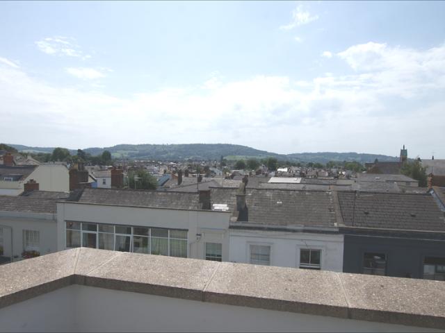 Flat, 17 Suffolk Road, CHELTENHAM GL502AF