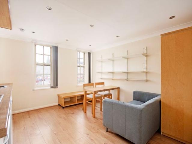 Flat 108 Mayfair Court, West Bar S3, Studio to rent, £475 pcm | PrimeLocation