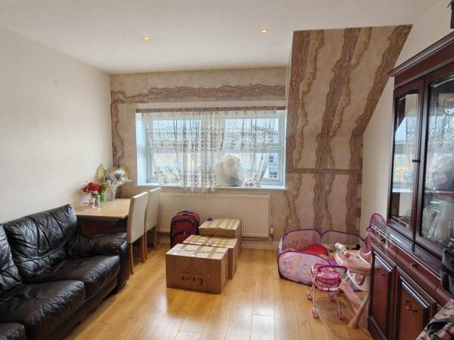 Flat 10 Bradfield Way