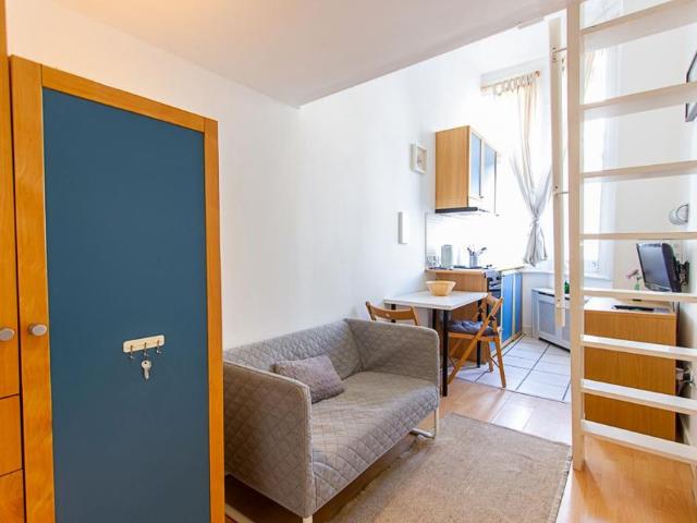 Flat 10 Penywern Road, Earls Court SW5 9SX