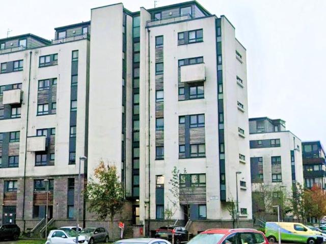 Flat 10, 4 Colonsay View, Edinburgh EH5, 2 bed flat to rent, £1,300 pcm | PrimeLocation