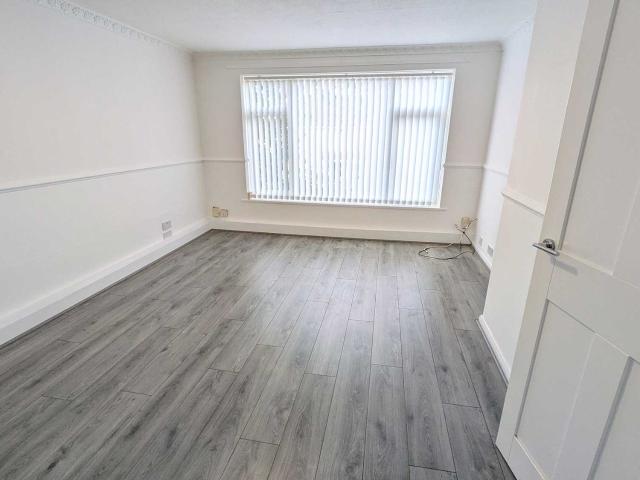 Flat 10a, 12B Arnhem Road