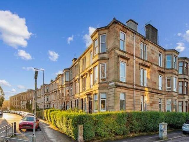 Flat 1/1, Tantallon Road, Shawlands, 3 Bedroom Flat