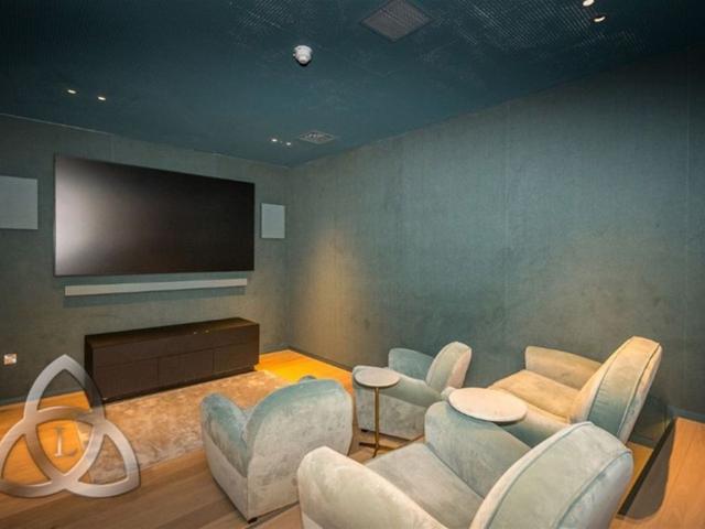Flat 11, 1 Long Street, London, E2 8GS