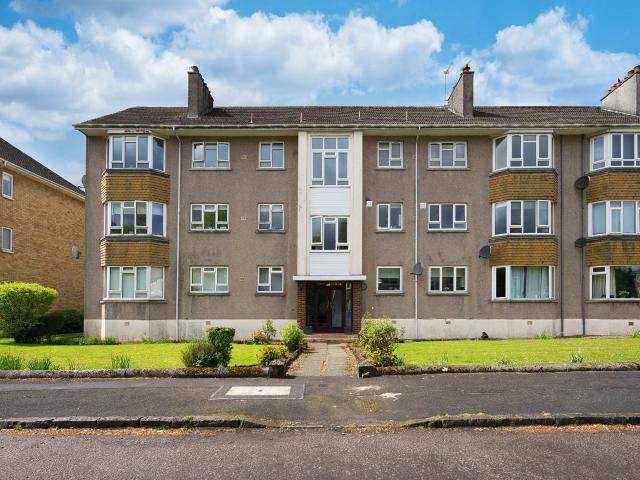 Flat 125, Castle Court, 4 Kings Drive, Newton Mearns, Glasgow, East Renfrewshire, G77 5JA