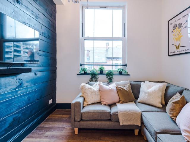 Flat 13, Shoe & Boot Factory, Leicester LE2, 4 bed property to rent, £429 pppm | PrimeLocation