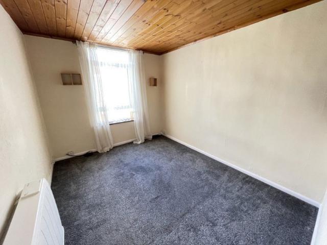 Flat 1, 3 Queen Street, Pilsley, 1 bedroom, Flat