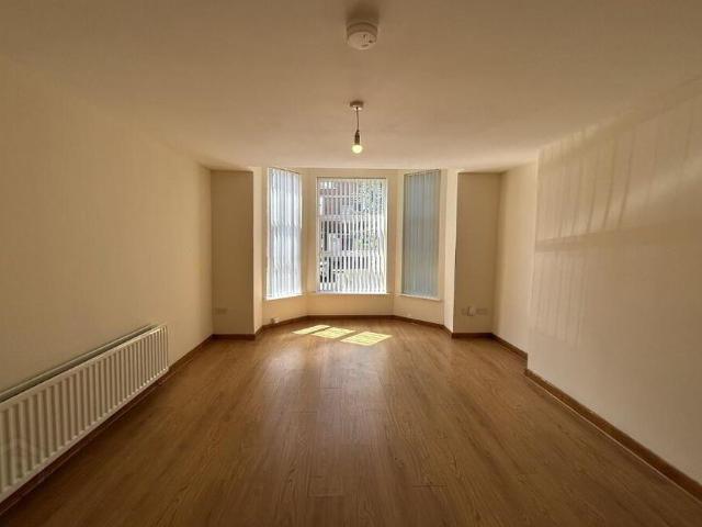 Flat 1, 15 Kinnaird Terrace, Belfast, BT14 6BN