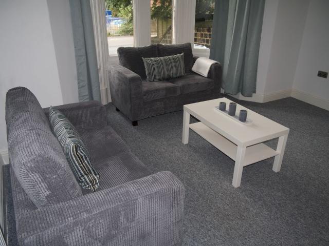 Flat 1, 46 Headingley Lane, LS6 2EL, Leeds