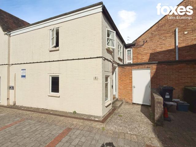 Flat 1, 4 King Street BH21, 2 bed flat to rent, £1,250 pcm | PrimeLocation