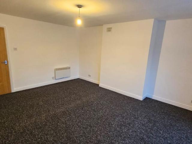 Flat 1, Conference Road, Armley, Leeds, LS12 3DX