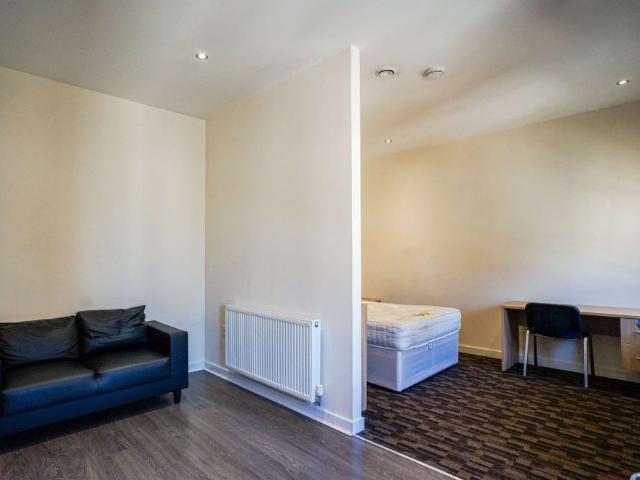Flat 1, Gladstone Buildings, 1 St James Row, S1 2EU