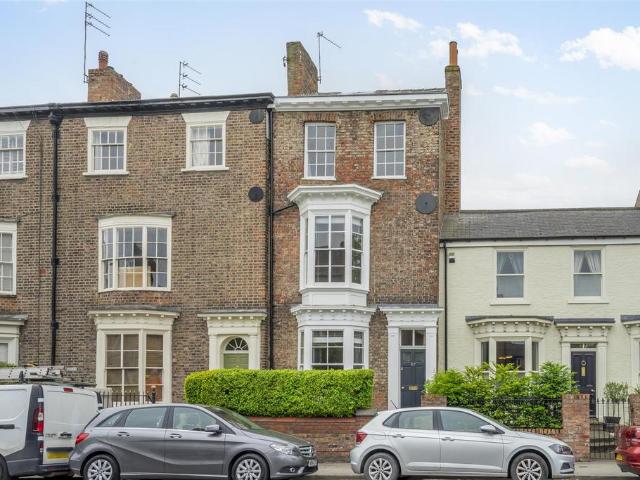 Flat 1 Holgate Road, York, YO24 4AA 1 bed apartment to rent £1,150 pcm £265 pw