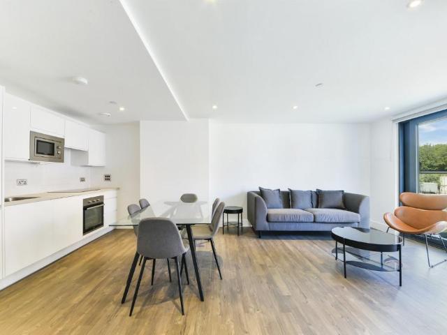 Flat 1, Hawkins Lane Building, East. 2 bed apartment to rent £1,845 pcm £426 pw