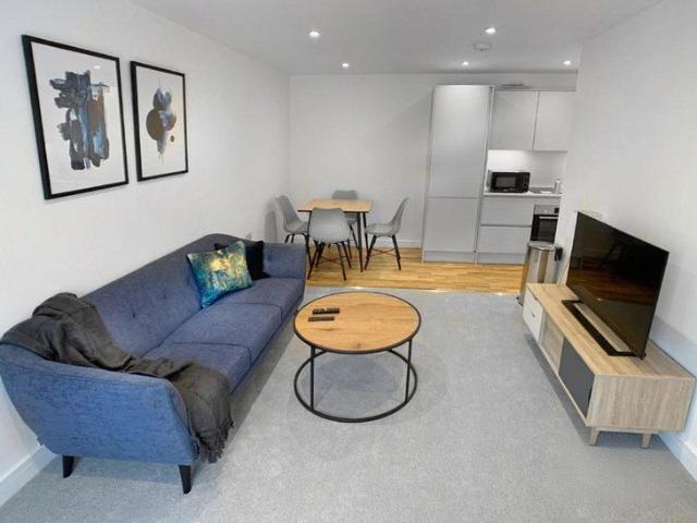 Flat 1 Turks Head Court