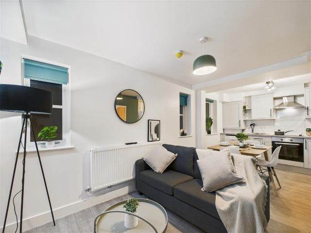 Flat 1A, Canal Bridge BA2, 1 bed property to rent, £1,040 pcm | PrimeLocation