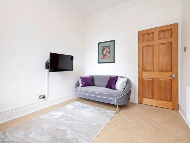 Flat 1F, 21 Torphichen Place