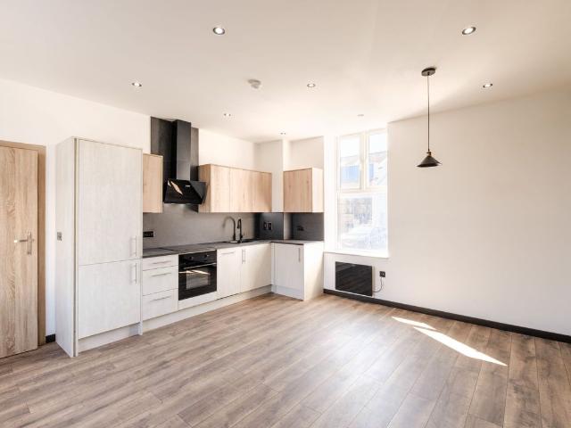 Flat 25, Standish Court PR7, 1 bed flat to rent, £775 pcm | PrimeLocation