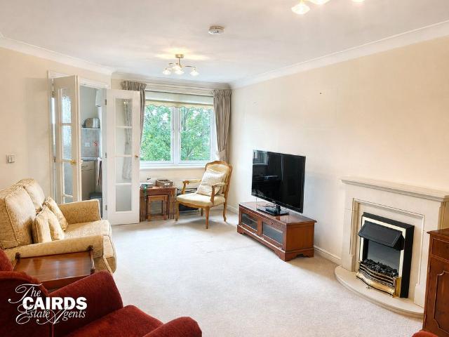Flat 28, Epsom, Surrey, KT19 0DP