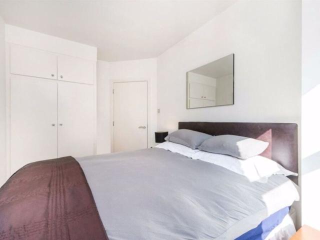 Flat 202, 10 Weymouth Street, London, W1W 5BX