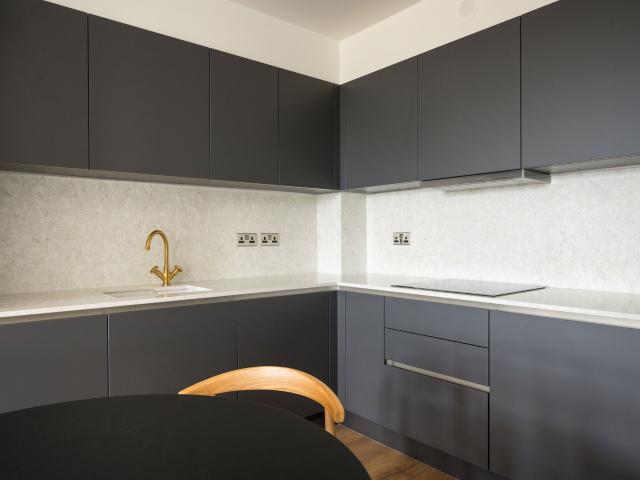 Flat 20