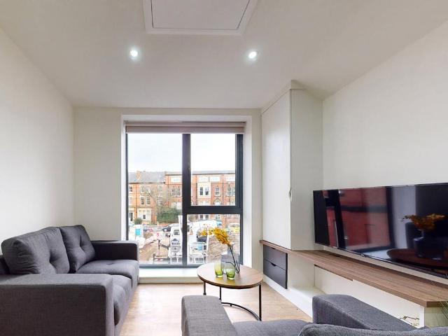 Flat 20, 34 Hyde Terrace, Hyde. 2 bed apartment to rent £1,698 pcm £392 pw